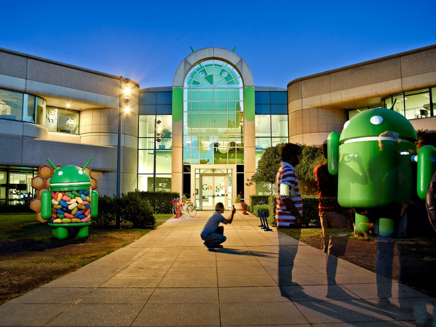 IN STARTUP LAND – A Photographic Journal of Silicon Valley.